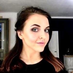 How to Design a Book Cover: The Only Guide You Need – by Helen Vdovychenko… | Chris The Story ...