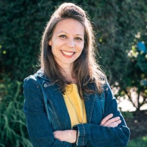 Vivid Verbs: What They Are and How to Use Them (2 Examples) – by Robyn ...